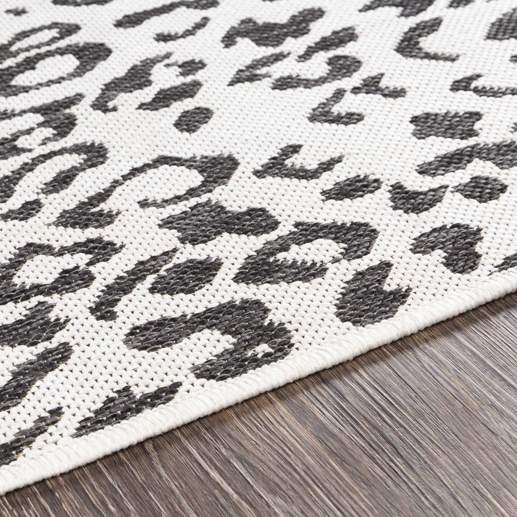 Contemporary Ivory And Charcoal Leopard Design Indoor Outdoor Area Rug ...